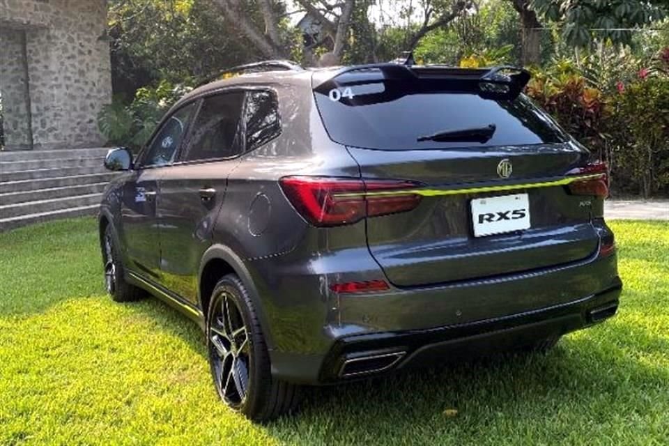 Al volante: MG RX5, atrapa miradas