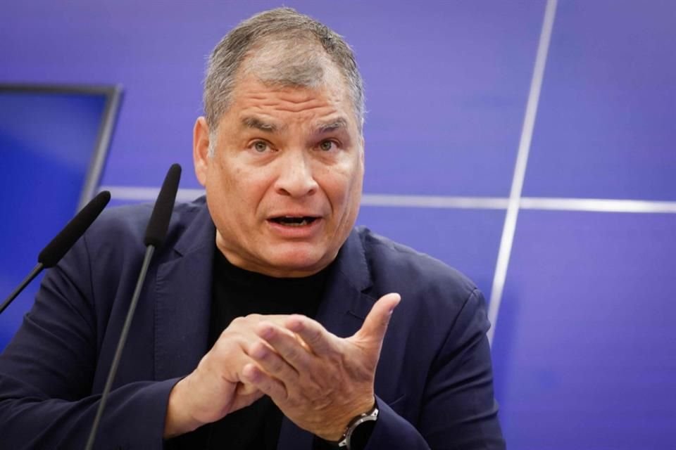 Demanda Ministra de Ecuador a Correa por 'traición'