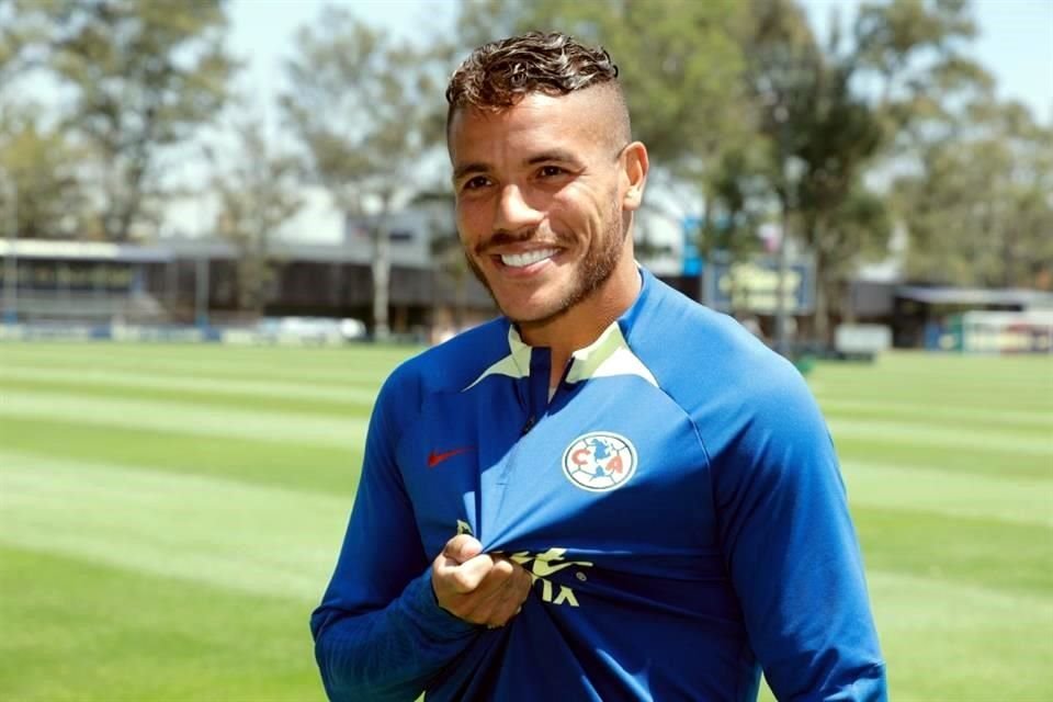 Jona dos Santos y sus polémicas con el Tricolor