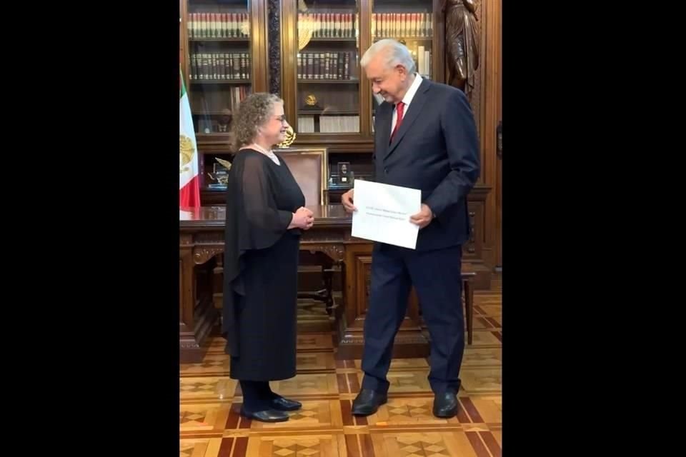 Recibe Amlo 14 Cartas Credenciales De Embajadores
