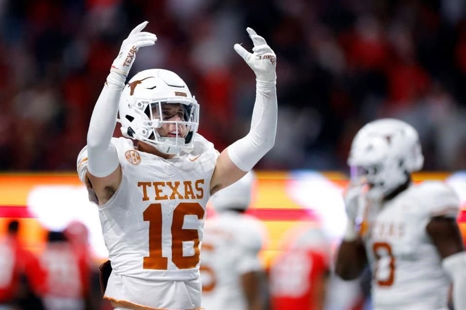 Enfrentará Texas a Clemson en primera ronda del CFP